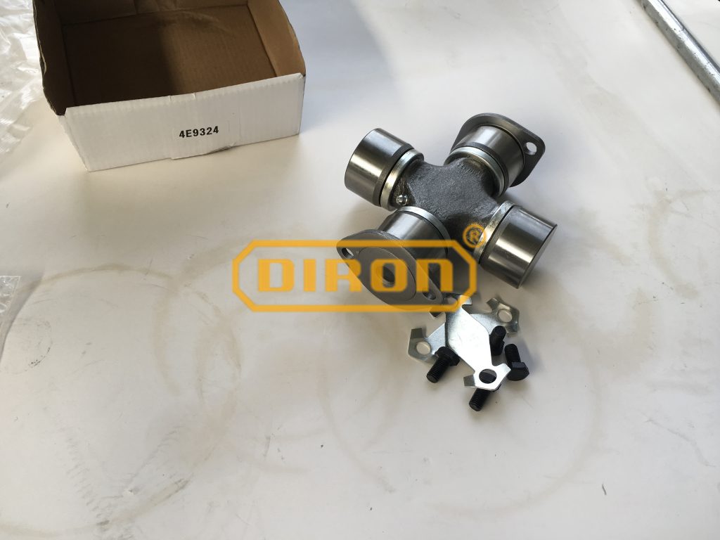 UNIVERSAL JOINT 4E9324 - Diron Parts